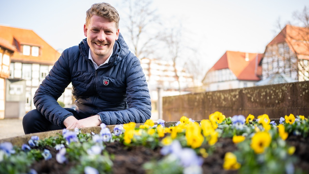 Das erste Frühlingserwachen mit Michael Eilers - Lasertag und französischer Markt in Northeim ab ...